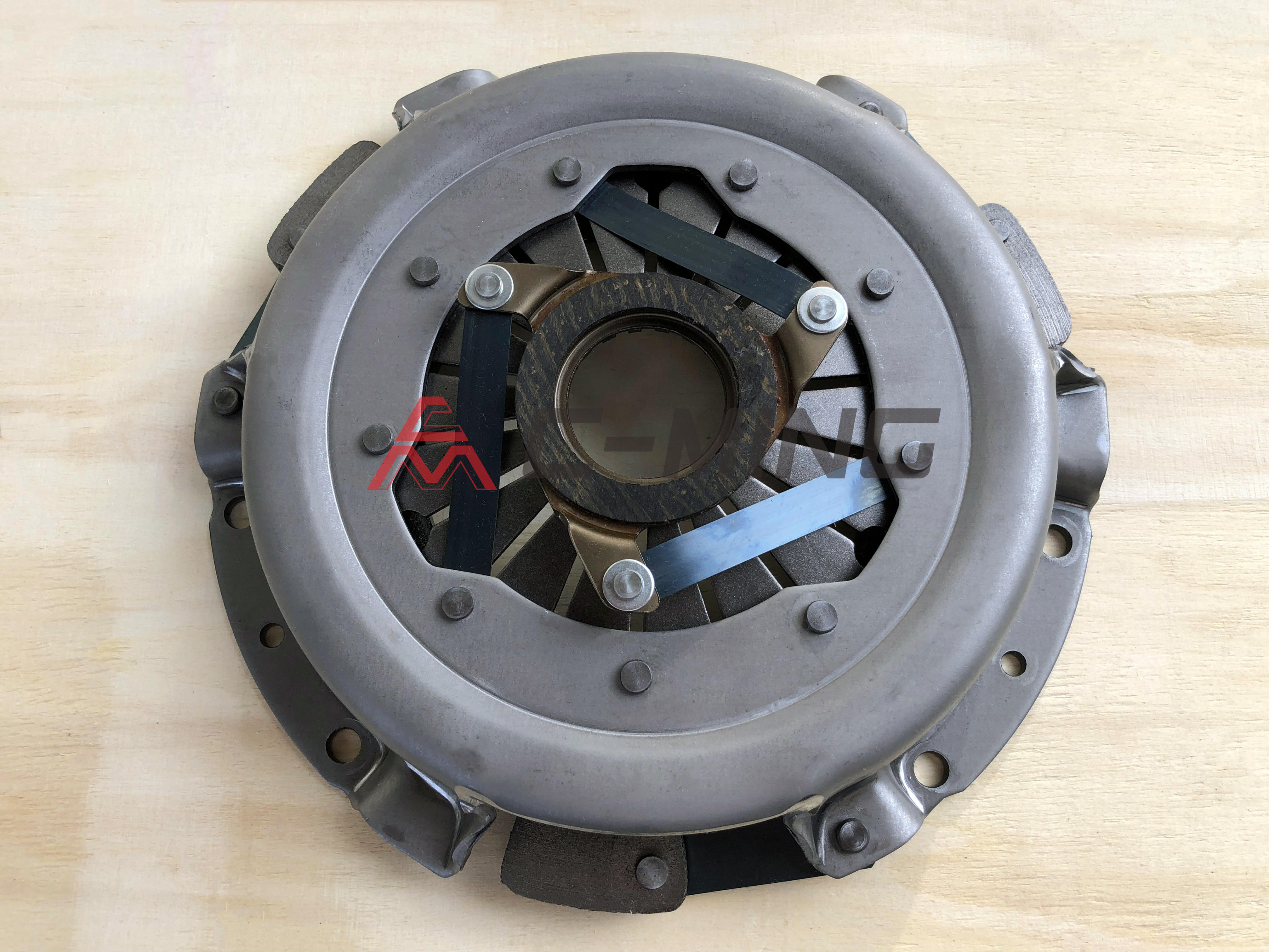 2107-1601000 Clutch Pressure Plate Assembly LADA NOVA Estate 200mm